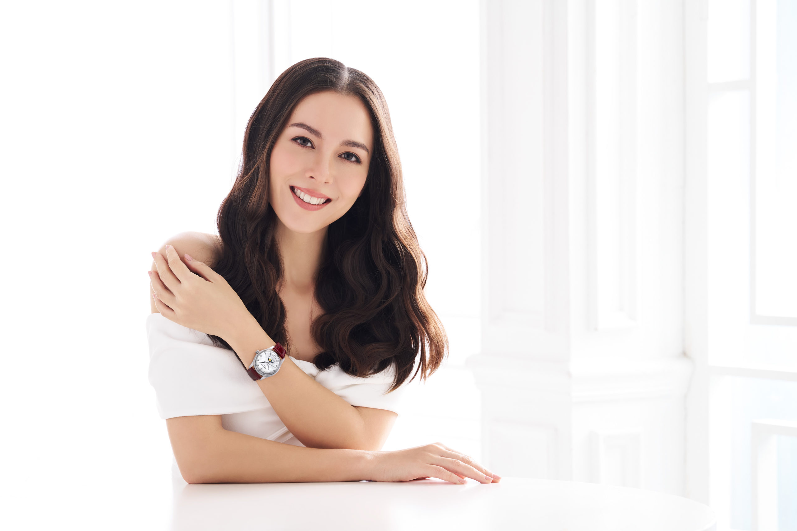 Longines Menamakan Siti Saleha Sebagai Rakan Jenama - ELLE Malaysia