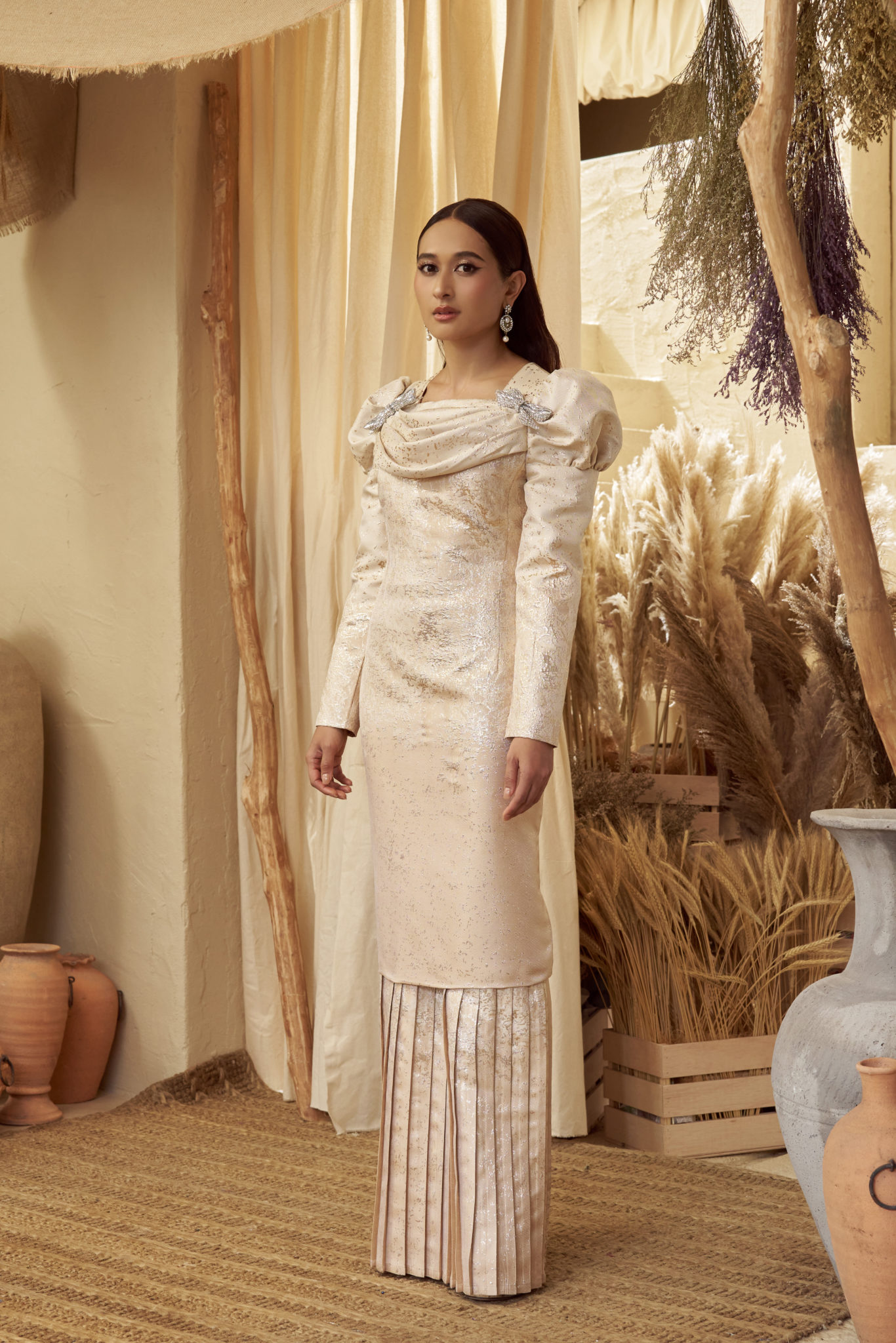 Raya 2025: Senarai Koleksi Baju Raya Untuk Wanita - ELLE Malaysia