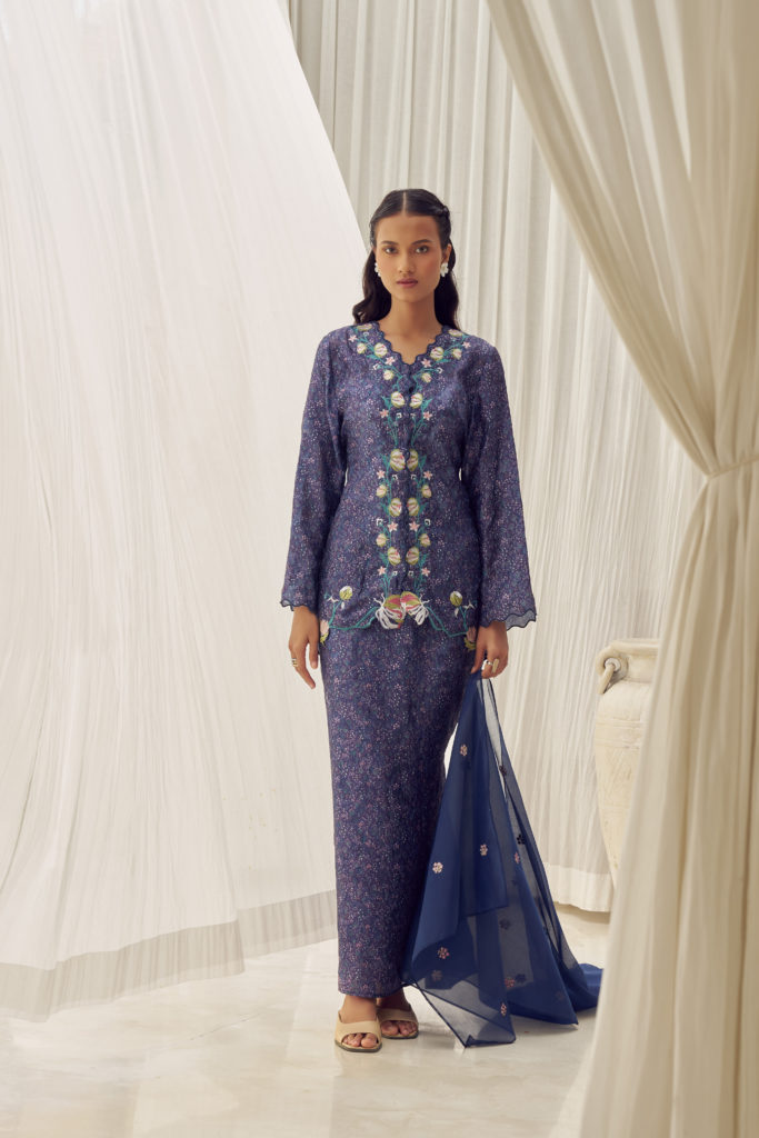 Raya 2025: Senarai Koleksi Baju Raya Untuk Wanita - ELLE Malaysia